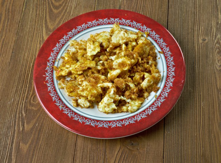 Receta de yuca con chicharrón ¡crujiente y sabroso! - Unareceta