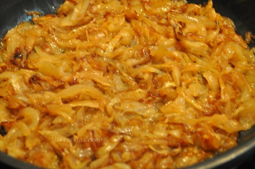Receta de cebolla caramelizada crujiente - Unareceta.com