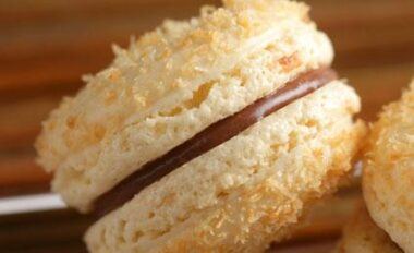 Receta de macarons de coco - Unareceta.com