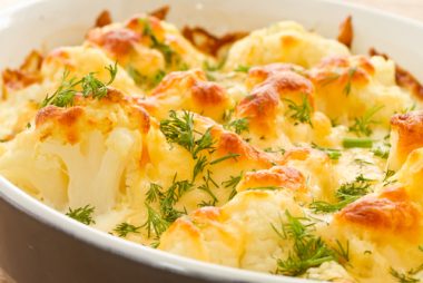 Receta de coliflor al horno con queso - Unareceta.com