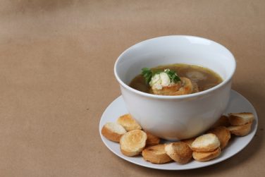 Receta de sopa de pan colombiana - Unareceta.com