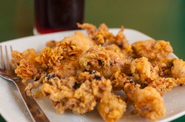 Receta de chipirones fritos crujientes - Unareceta.com